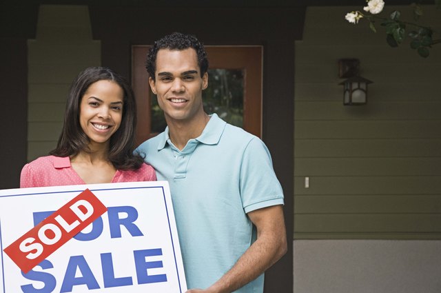 How to Combine Two Family Incomes to Buy a House | Sapling