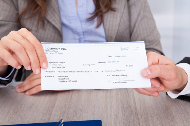 Who Signs the Remitter on a Cashier's Check? | Sapling